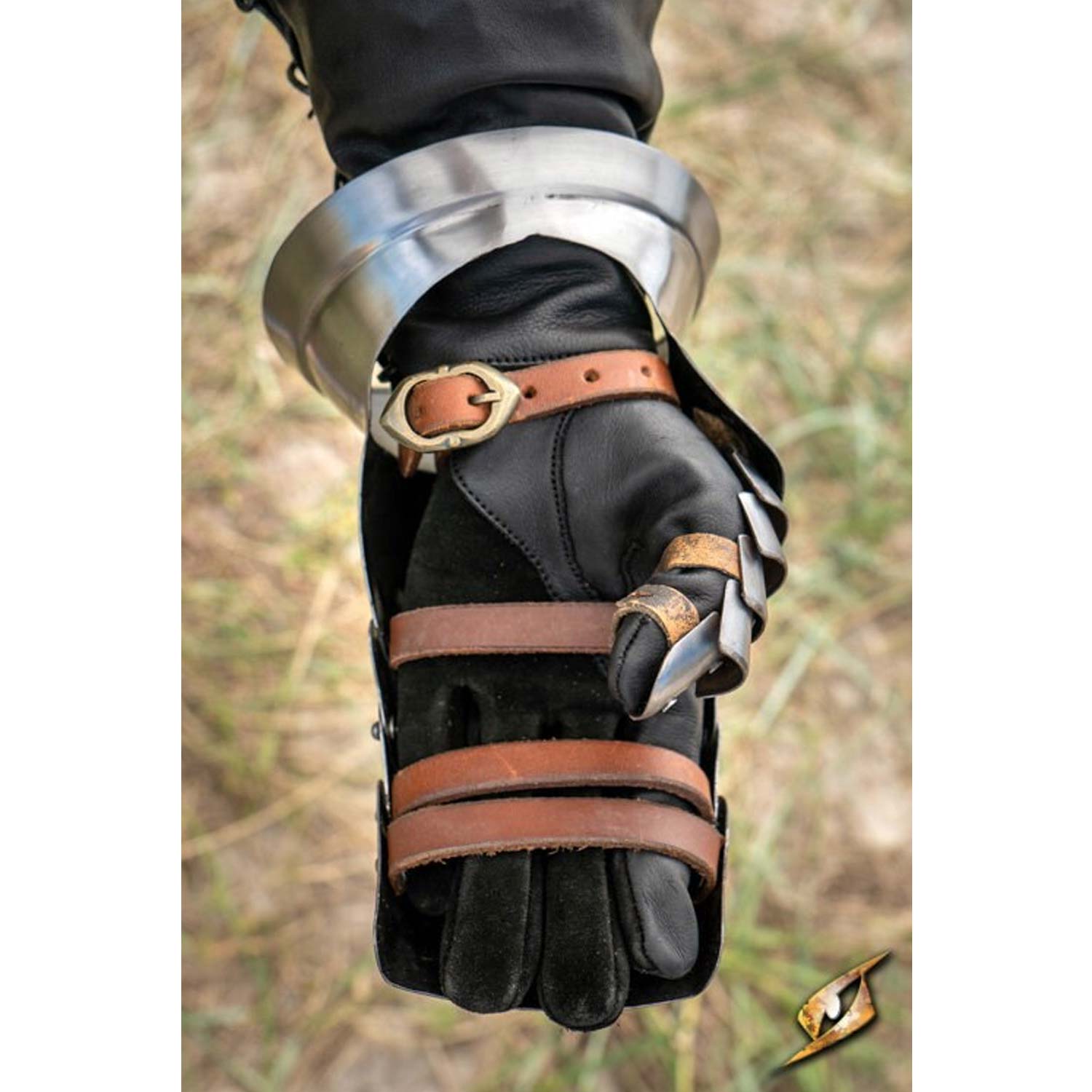 Steel Mittens – Calimacil