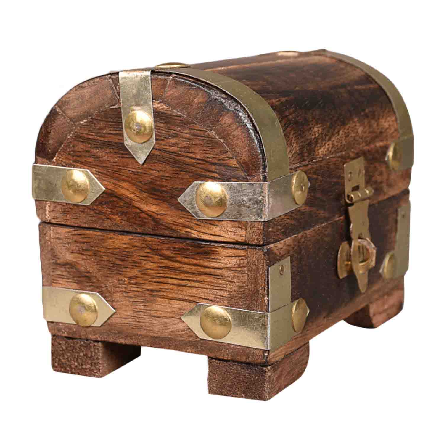 Peasant's Chest – Calimacil